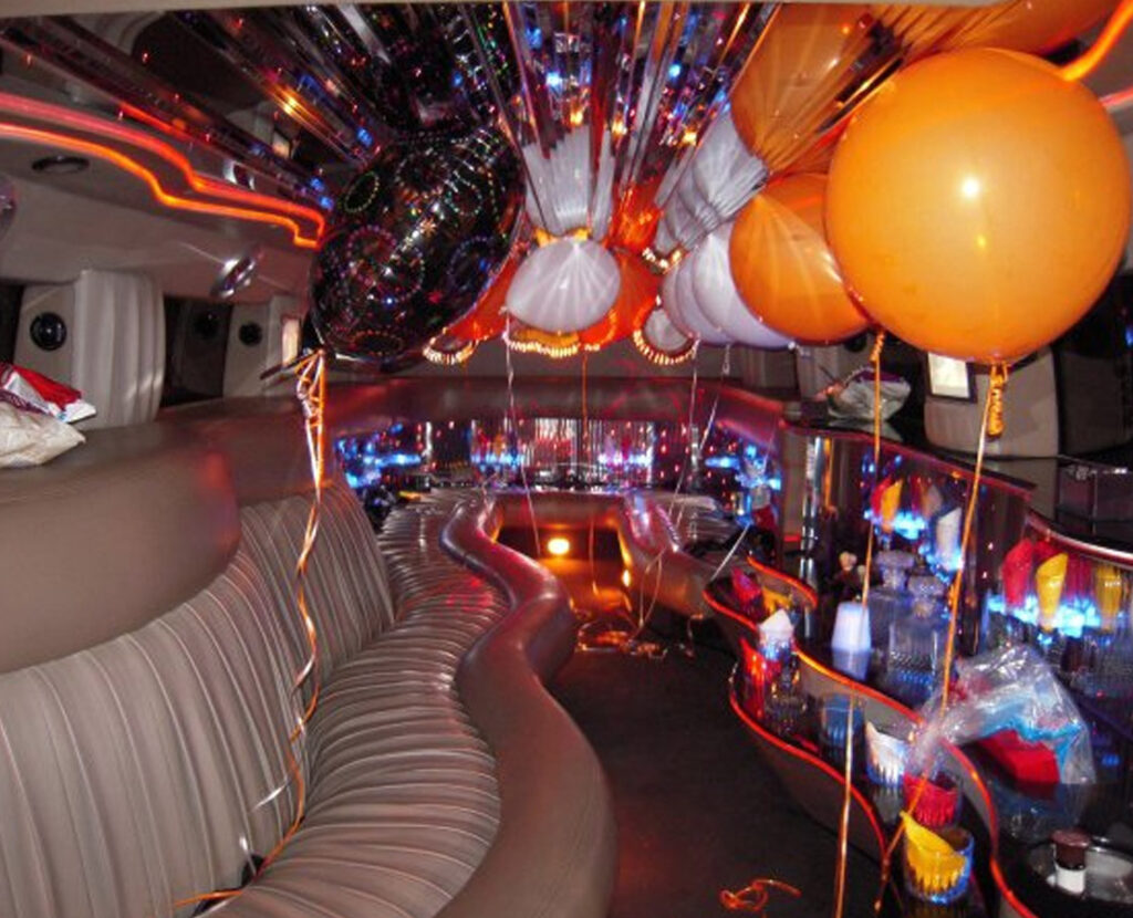 New Haven Limo CT- Chauffeured Limo Service in New Haven, CT